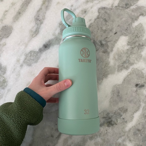 Takeya | Kitchen | Takeya 32oz Water Bottle | Poshmark